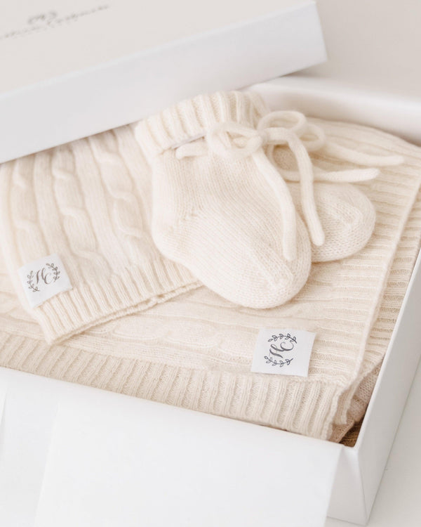 Welcome Home Box - Snow – Heirloom Cashmere Australia